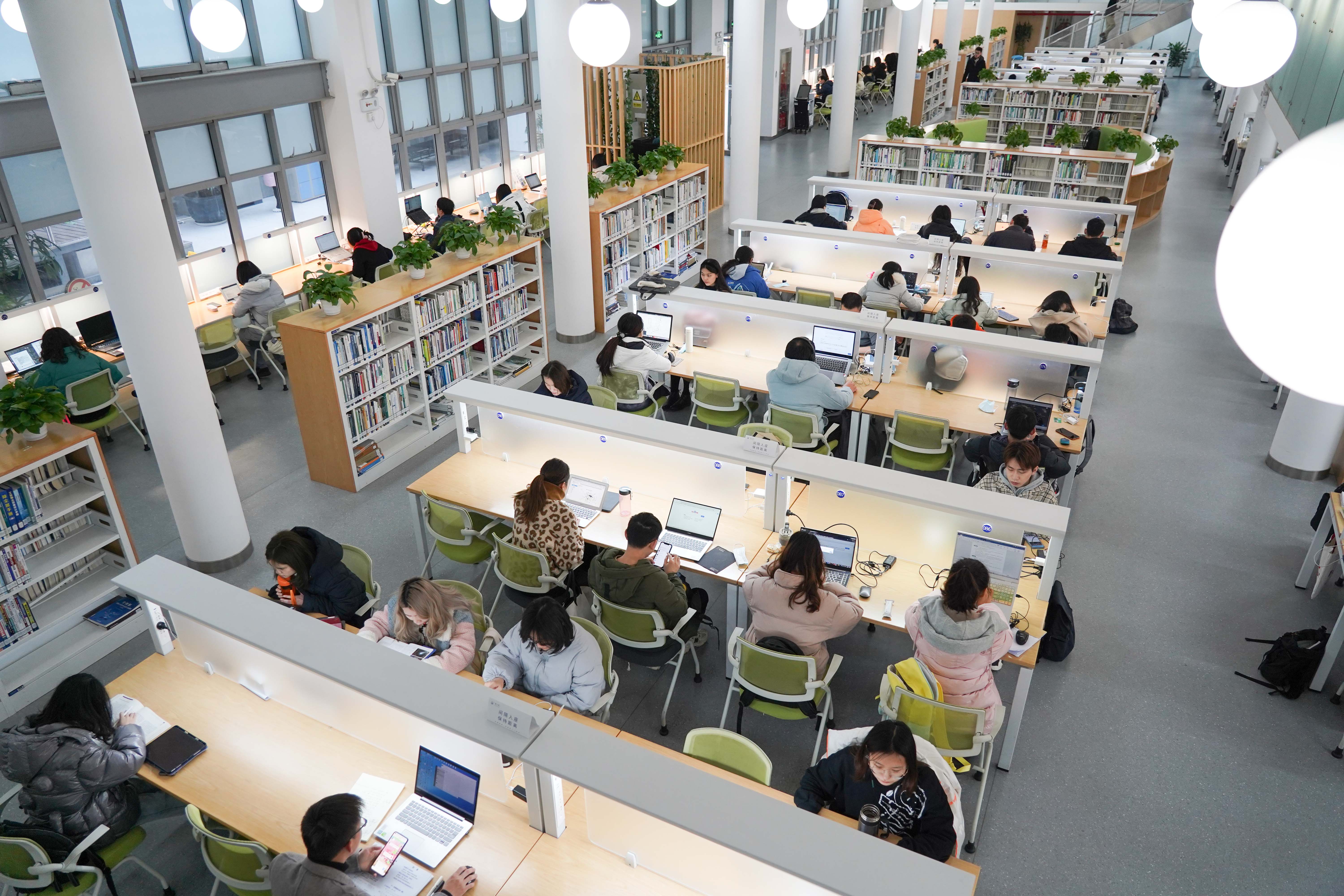 Spring semester begins at Tongji University-TONGJI UNIVERSITY